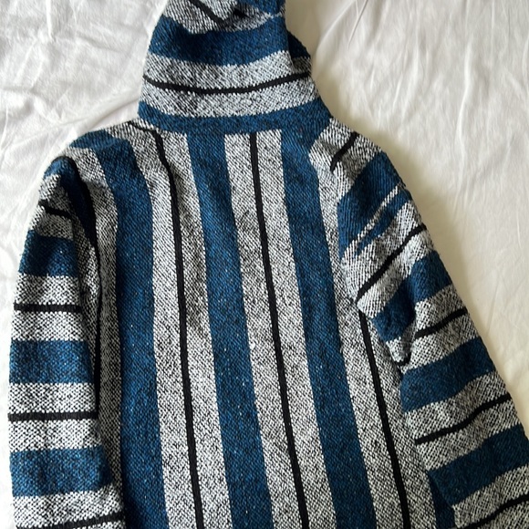 Tops | Brand New Blue And White Drug Rug Baja Hoodie | Poshmark